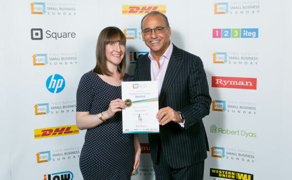 Wriggly Readers Wins First Award! - Wriggly Readers